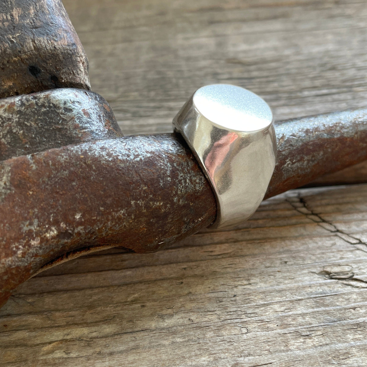 Hollow Form Ring III – Kristin Buhler Design